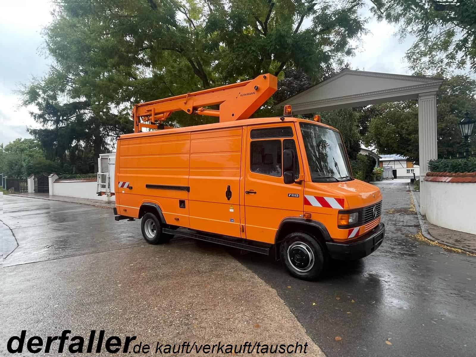 Mercedes Benz 711 with Ruthmann K 105 work platform - der Faller