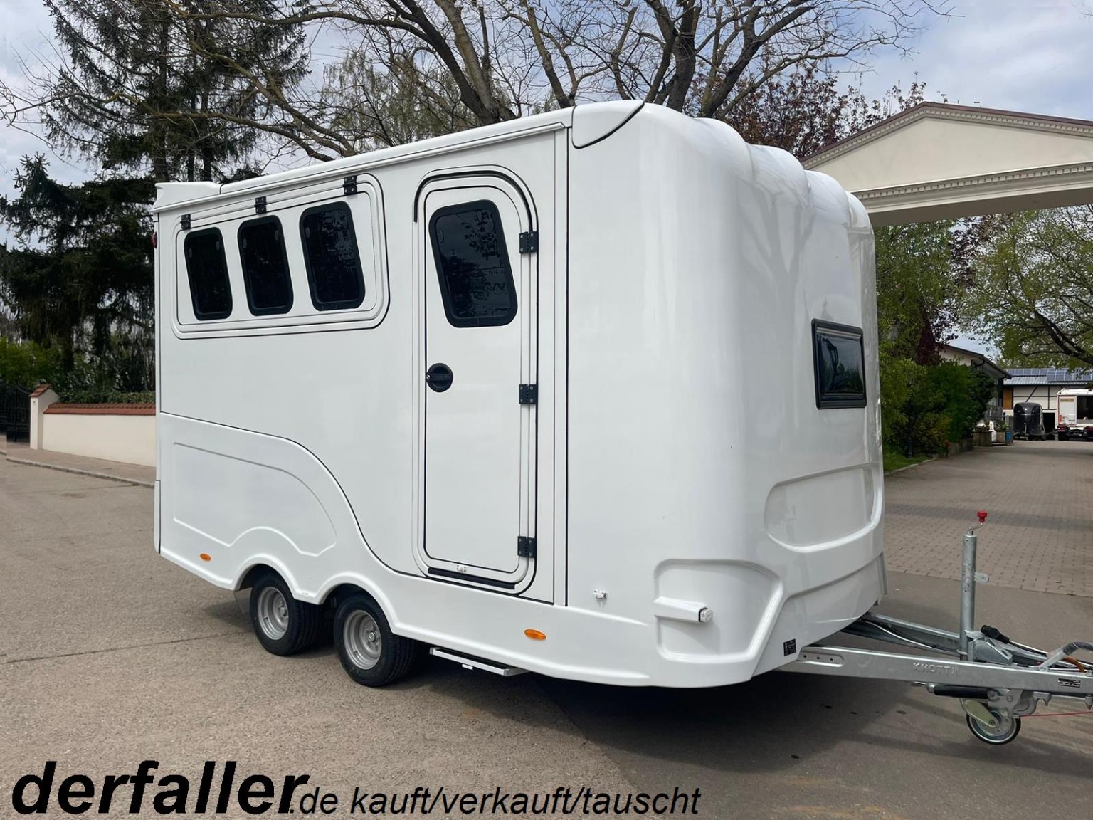 Pferdetransporter - der Faller