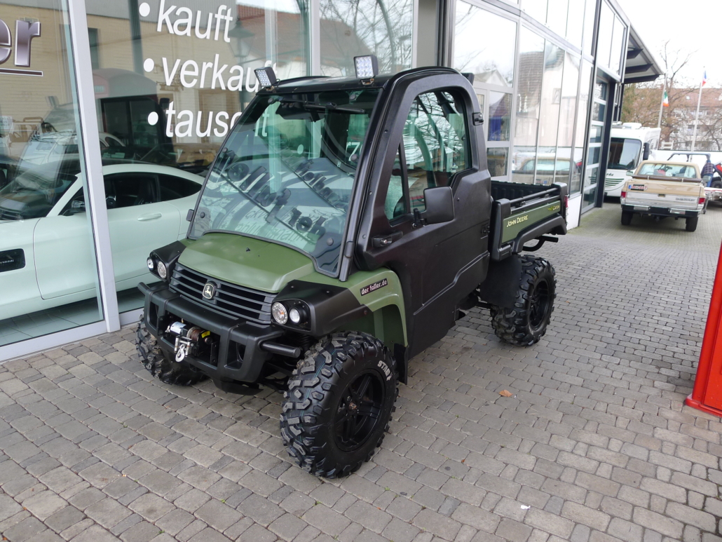 John Deere Gator XUV 855D - der Faller