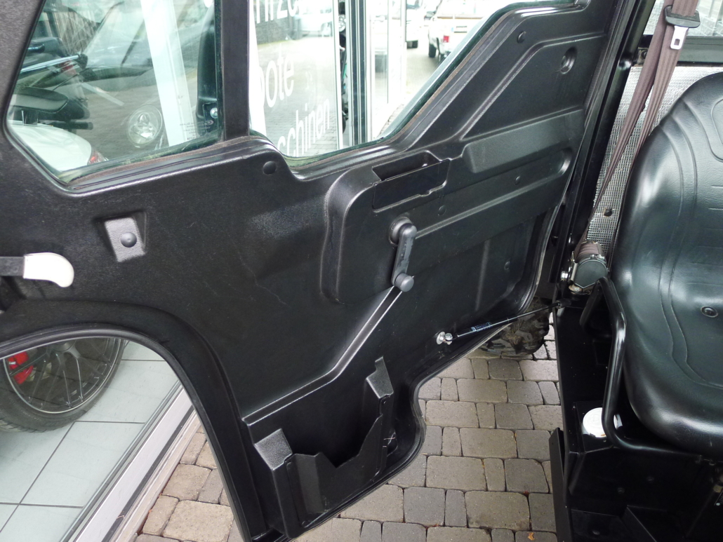 John Deere Gator XUV 855D - der Faller